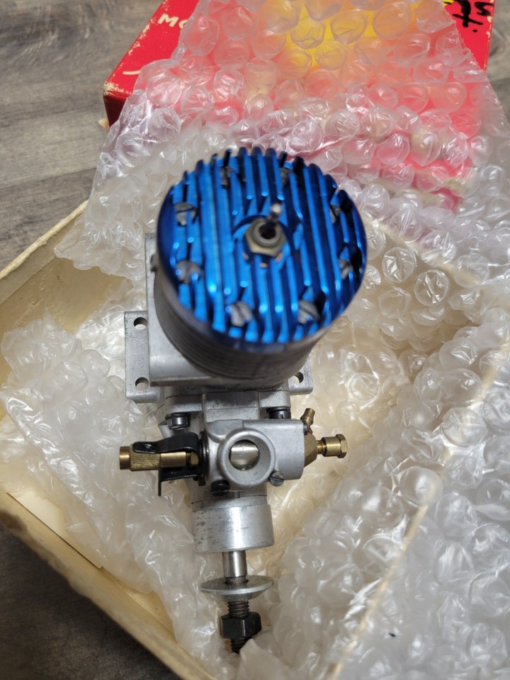 Super Tigre G60 RC Engine with Blue Head Motor G60 in Box | eBay