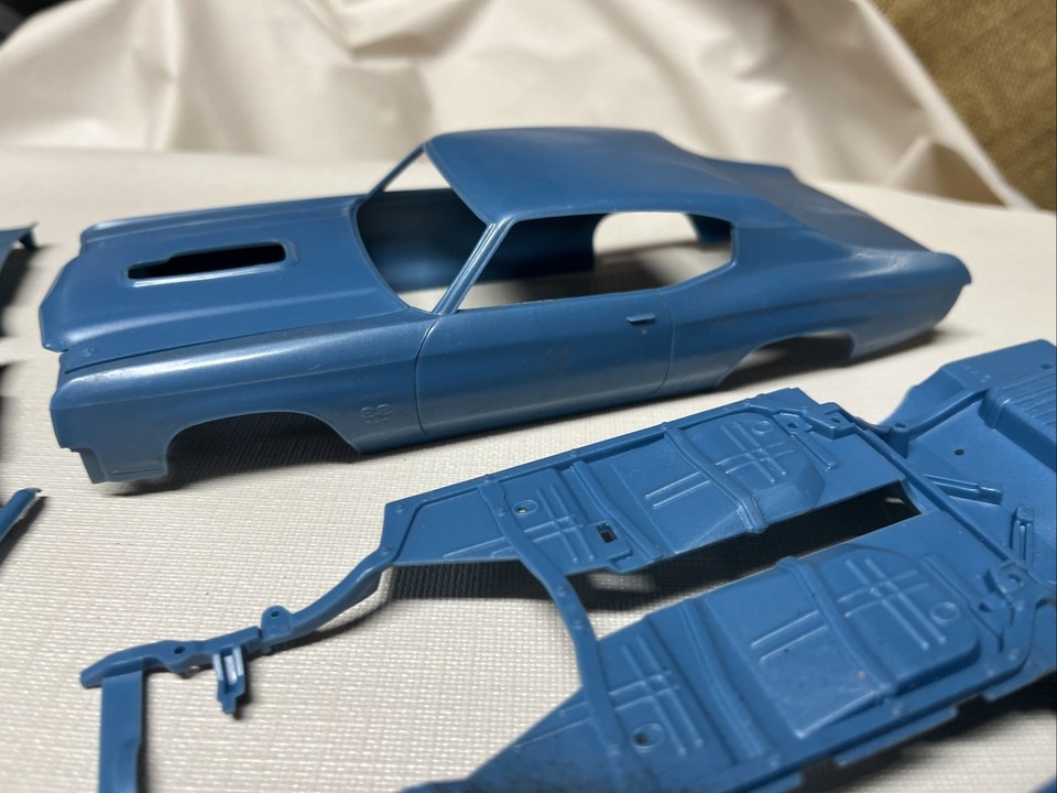 AMT REVELL MPC 1:25 1:24 HEAVY CHEVY MODEL KIT PROJECT OR PARTS | eBay