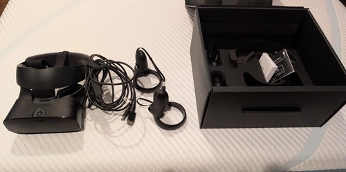 Oculus Rift S Virtual Reality Gaming Headset | eBay
