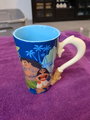 DISNEY STORE MOANA TALL 16oz FISH HOOK HANDLE CERAMIC MUG MAUI PUA ...