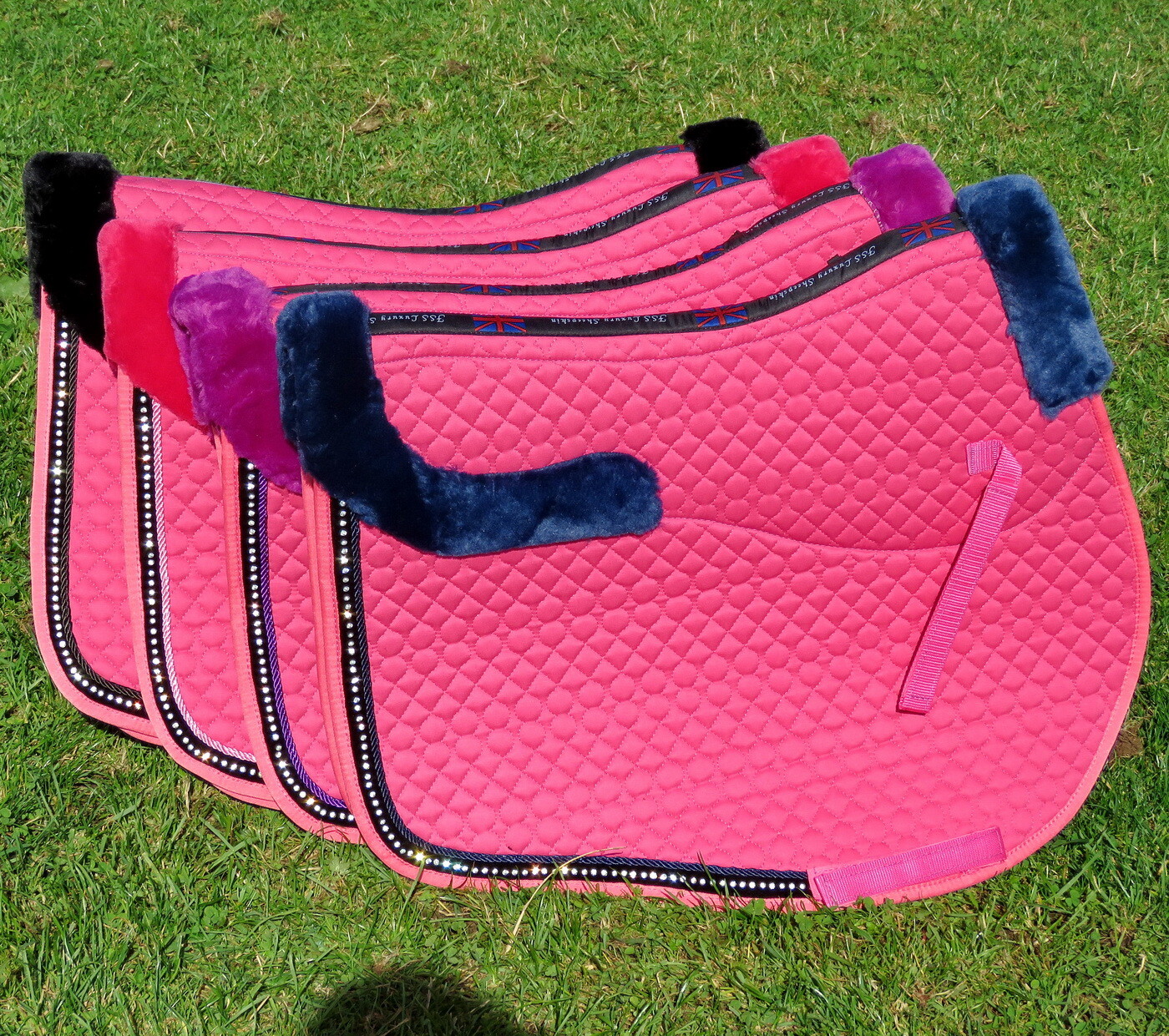 FSS FAUX SHEEPSKIN FUR SaddleCloth Crystal Bling GP Dressage Square ...