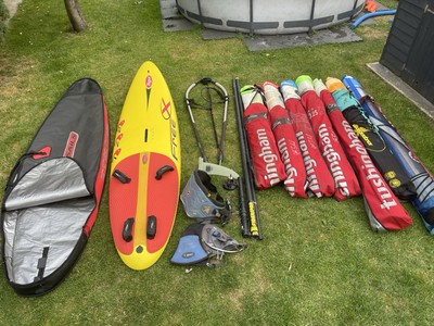 Complete Windsurfing Kit – Tiga Free X 271 + 7 Sails + Windsurfer ...