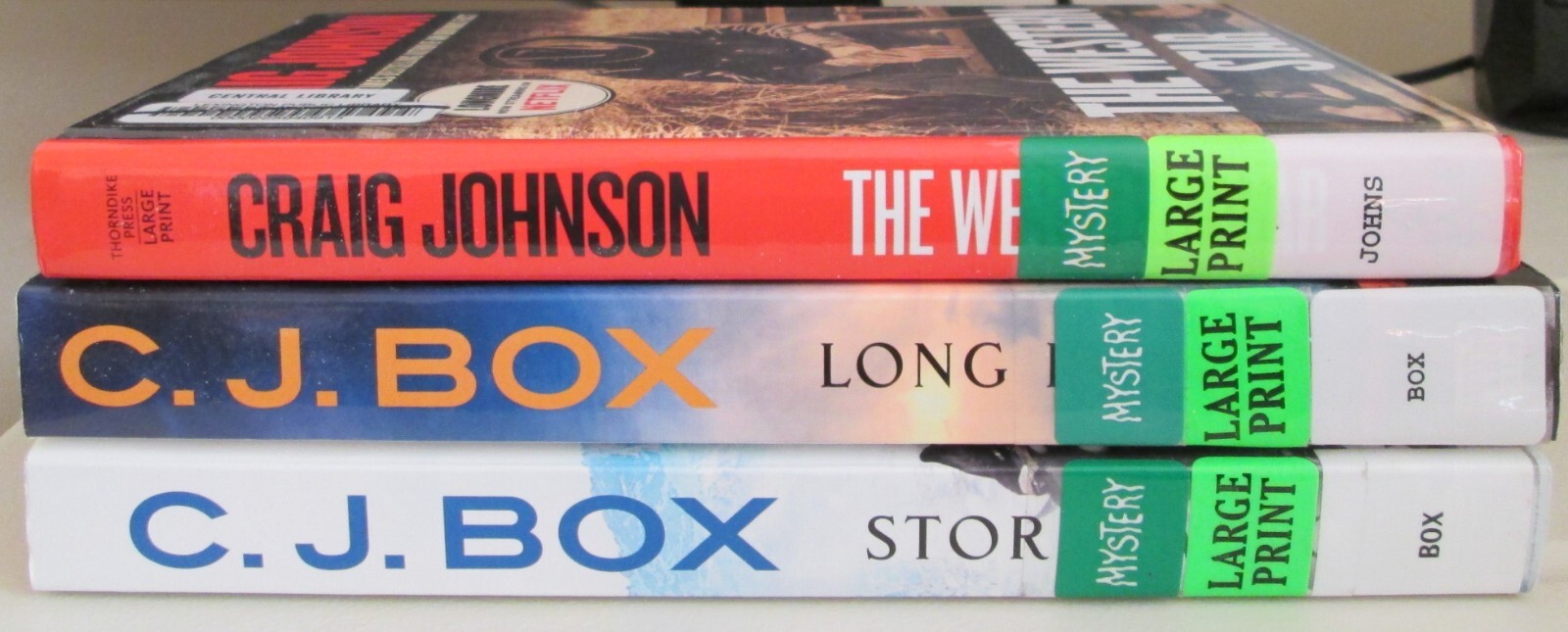 Lot of 3 Ex-library Large Print books - 2 by C J Box and 1 by Craig ...