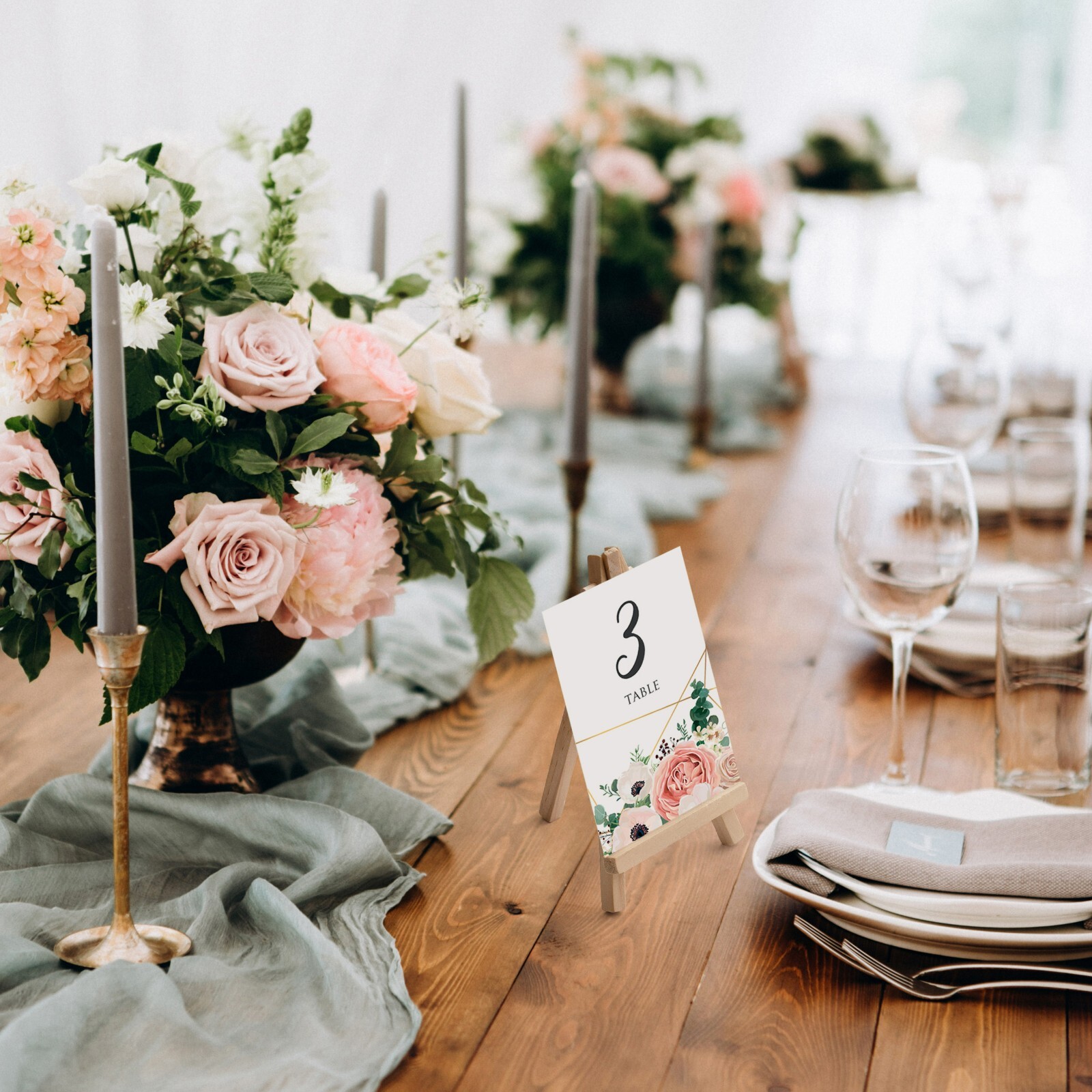 20 Mini Wooden Easel Name Display Photo Holder Stand, 16 x 9.5 cm ...