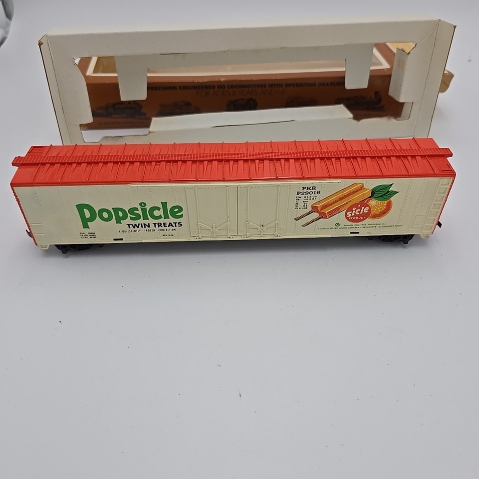 Tyco HO Scale 61' Popsicle TWIN TREATS Sicle PRR 29016 Billboard Reefer ...