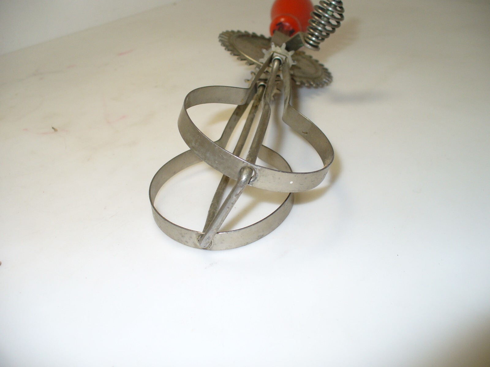 Vintage WB/W Metal Egg Beater with Painted Wood Handle Made in U.S.A ...