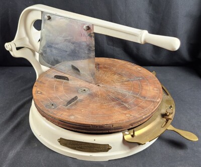 Boxes - Cheese Wheel