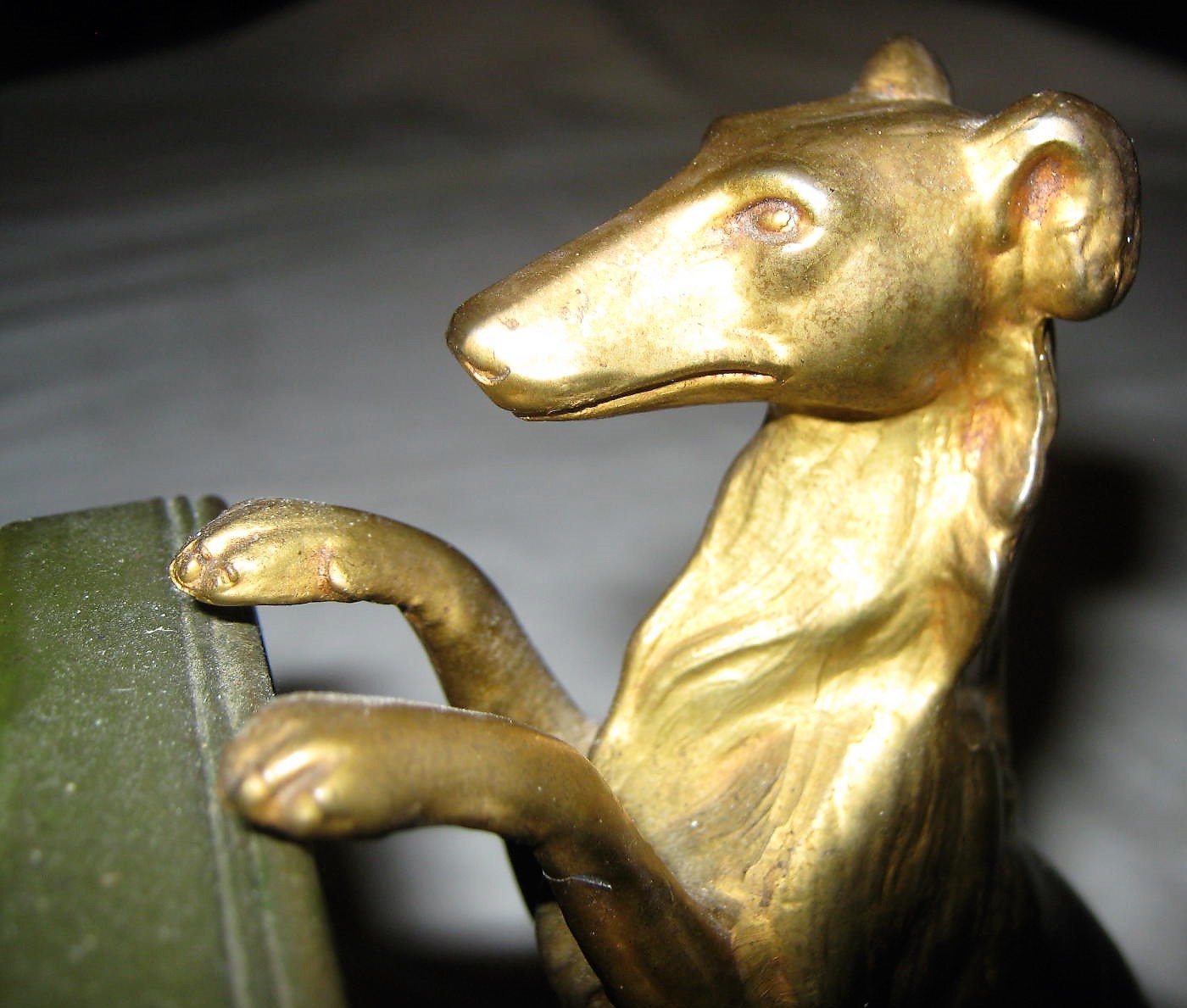 ANTIQUE LVA RONSON USA WHIPET GREYHOUND DOG ART STATUE SCULPTURE METAL ...