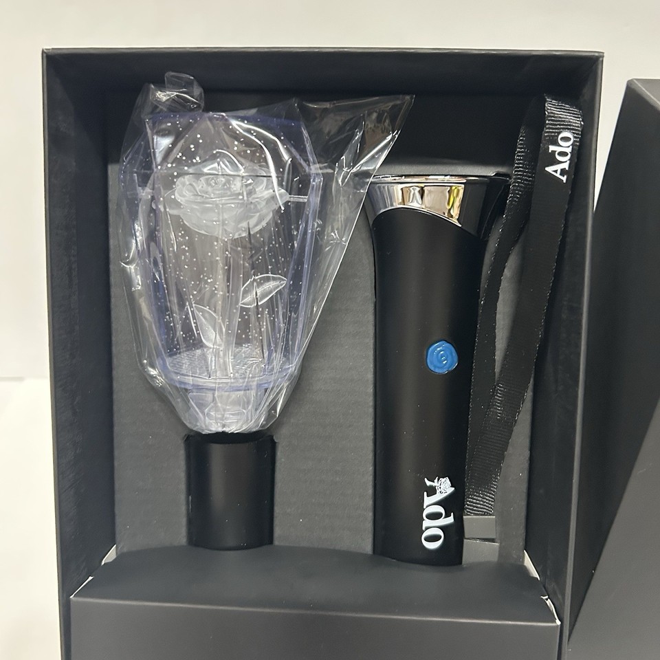 Ado WORLD TOUR 2025 Hibana Pen Light Stick KIRA KIRA Size 31 x 6 x 6cm ...