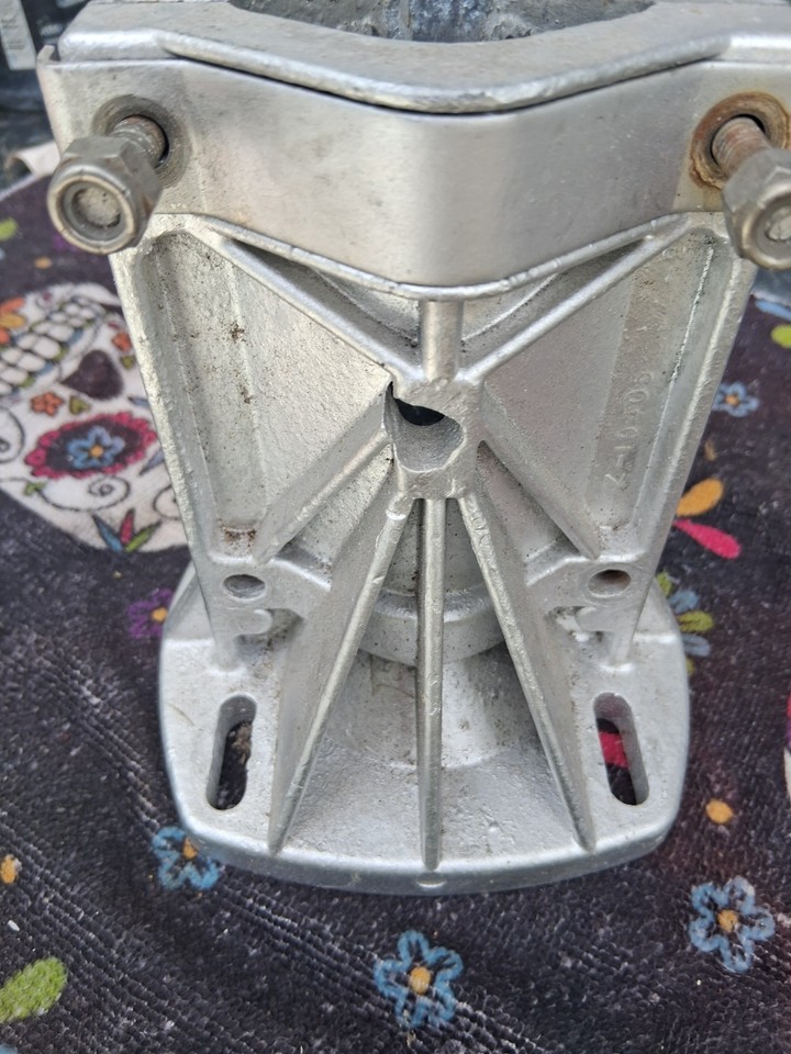 Alliance HD-73 antenna rotor lower mast support,used | eBay