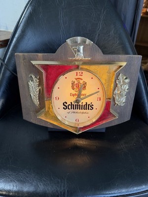 Vintage Schmidt's Light Beer Light-Up Clock Sign | eBay