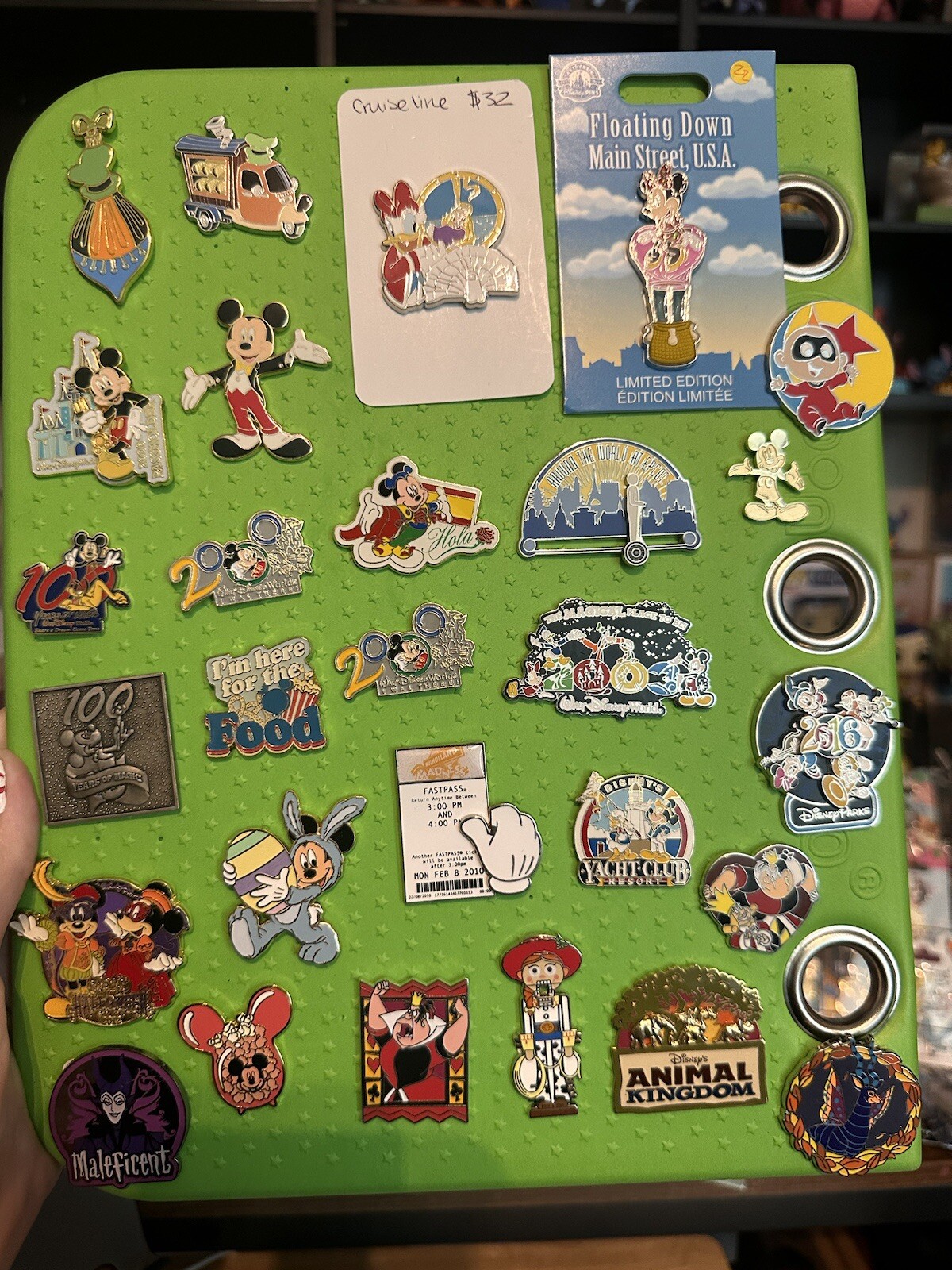 Disney Pin Lot Of 28 Pins | eBay