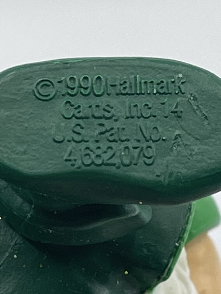 VTG Hallmark Elf Flash Magic Blinking Light Christmas Ornament ...