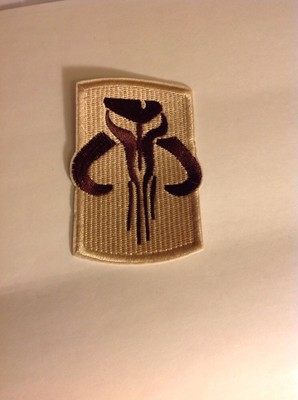 Star Wars Mandalorian Bounty Hunter Mythosaur Skull Symbol IronOn/Sew ...