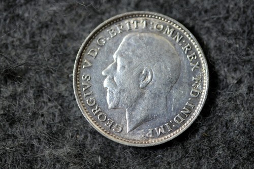 1914 - Threepence (3d) Silver Coin King George V Great Britain!! # ...