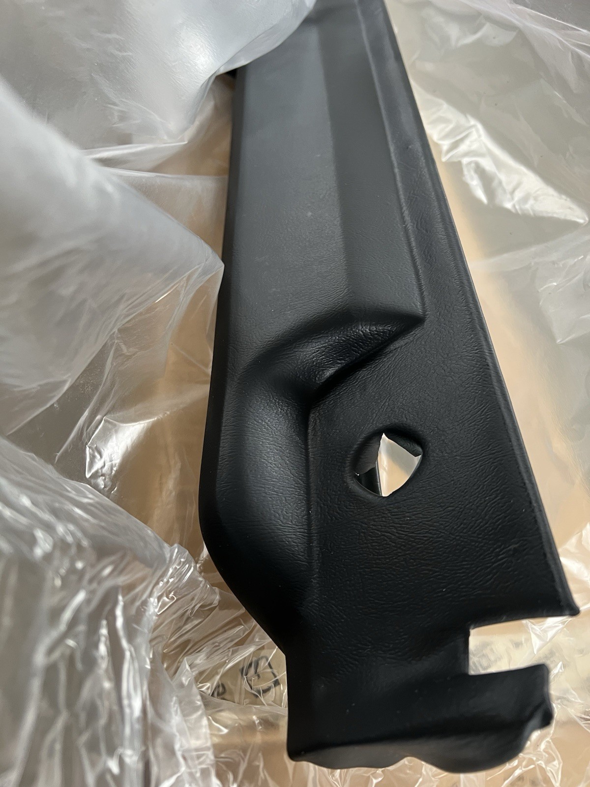 1968-77 Ford Bronco Dash Pad Premium Black Vinyl 0960 TOM’S OFFROAD | eBay