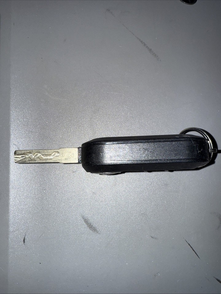 OEM 2012 - 2017 FIAT 500 FLIP KEY REMOTE ENTRY KEYLESS CLICKER FOB ...