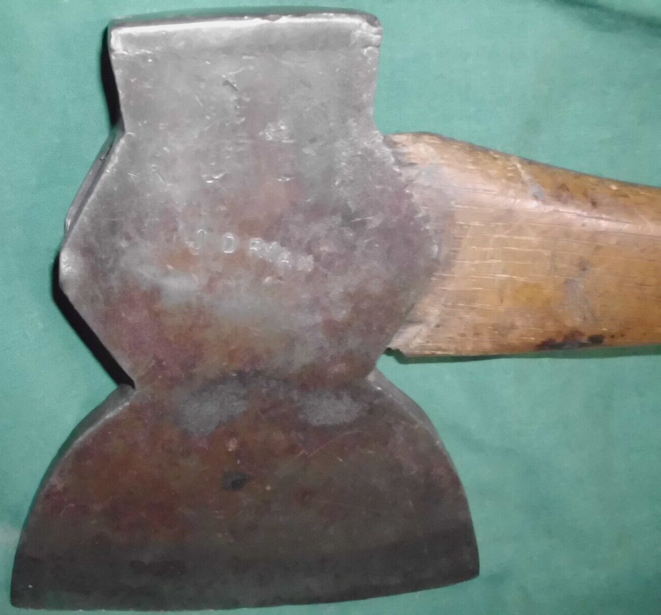 KELLY WORKS LOUISVILLE - Broad or Bench Hewing, Hatchet 6"X5" Head ...