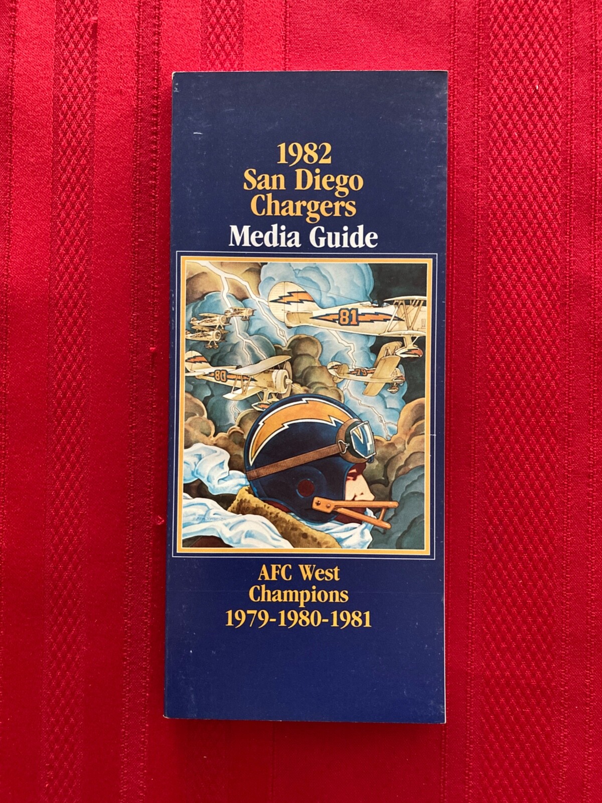 1982 NFL San Diego Chargers media guide / Chander / Fouts / Johnson ...