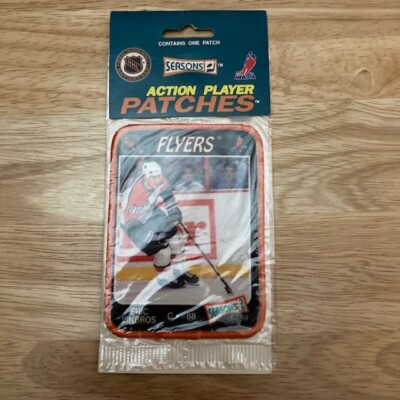 (Sealed) ERIC LINDROS Philadelphia Flyers 3" x 4" NHL "Action Player ...