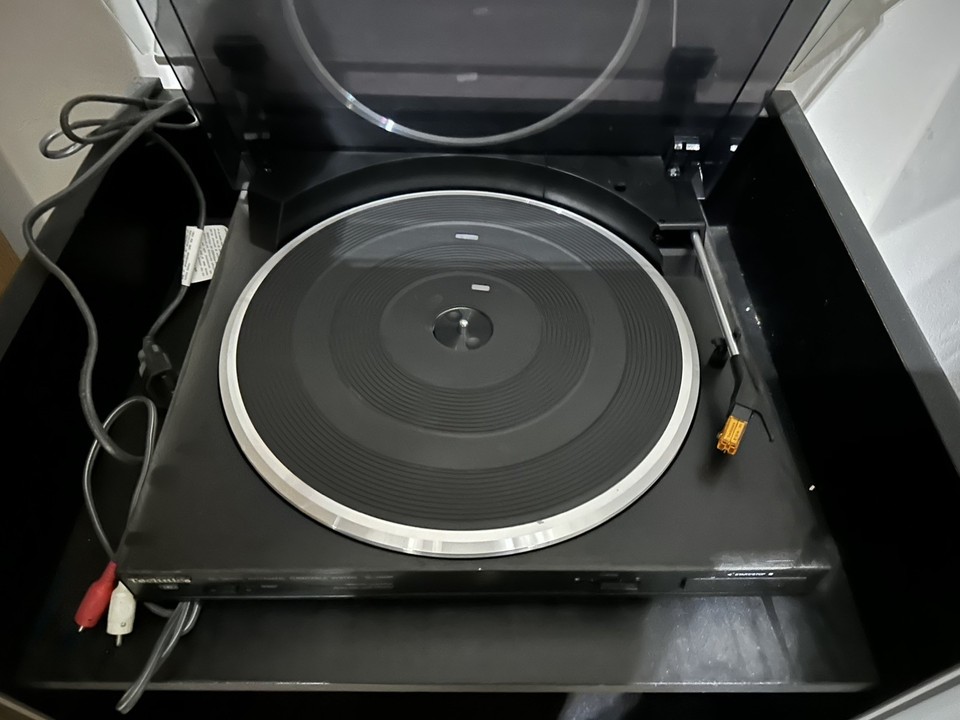 Technics Separate Stack Hi-Fi System with record player, cd ,Speakers ...