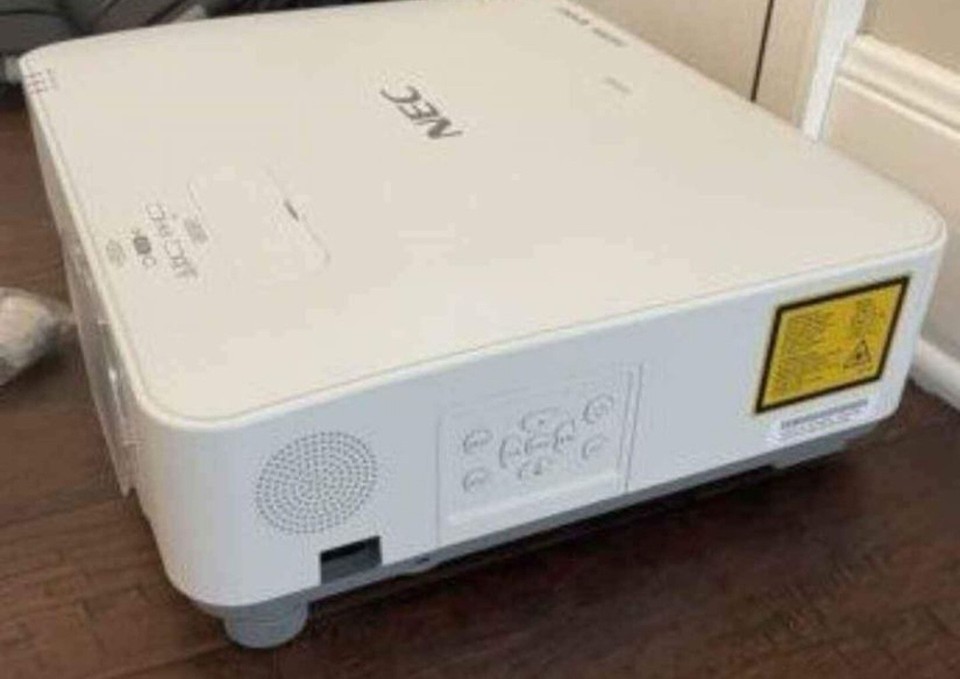 NEC NP-P605UL 6000 Lumen WUXGA Laser 3LCD Projector *Read Desc* | eBay