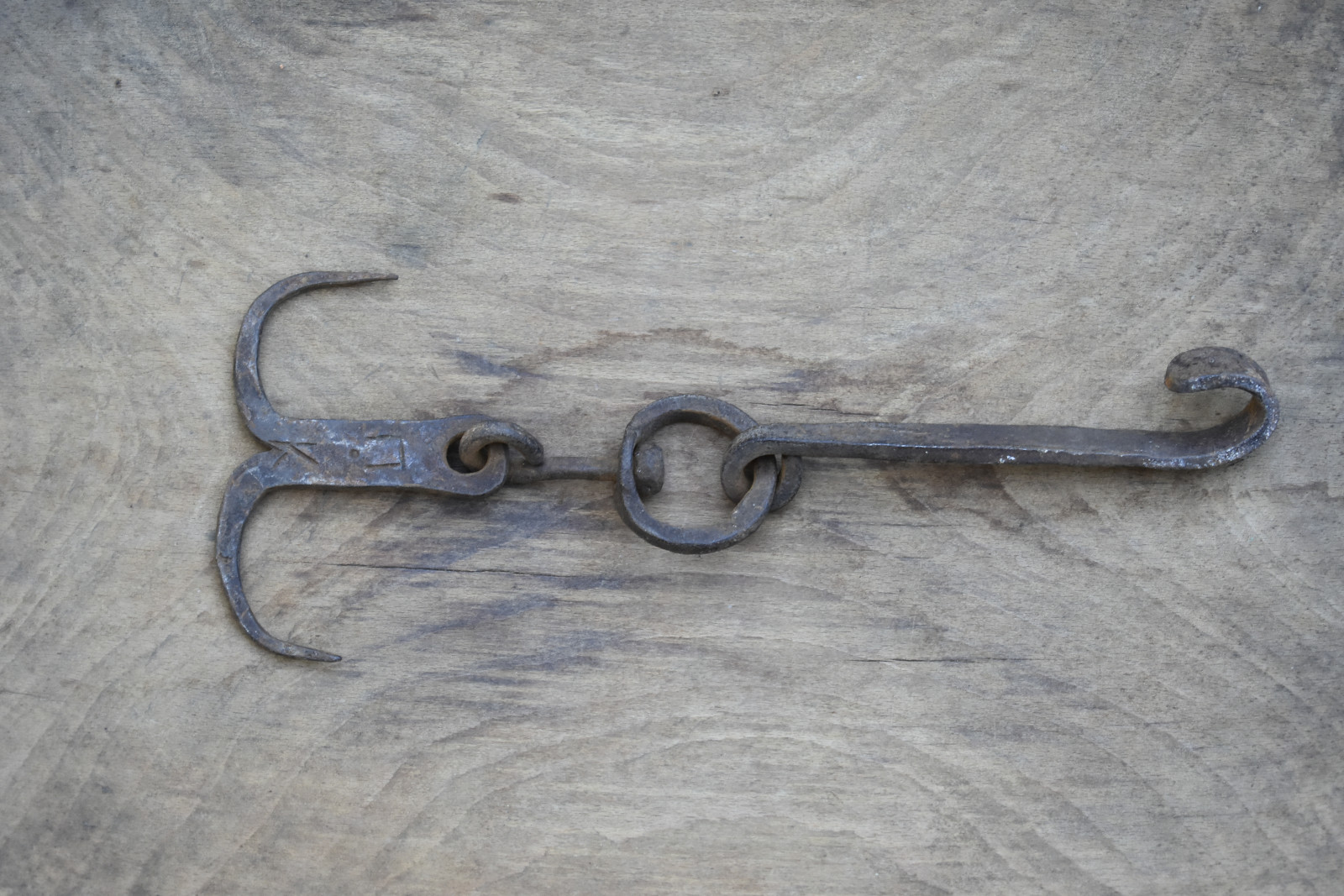 ANTIQUE PRIMITIVE iron hand Forged hook marked by manufacturer 18 ...