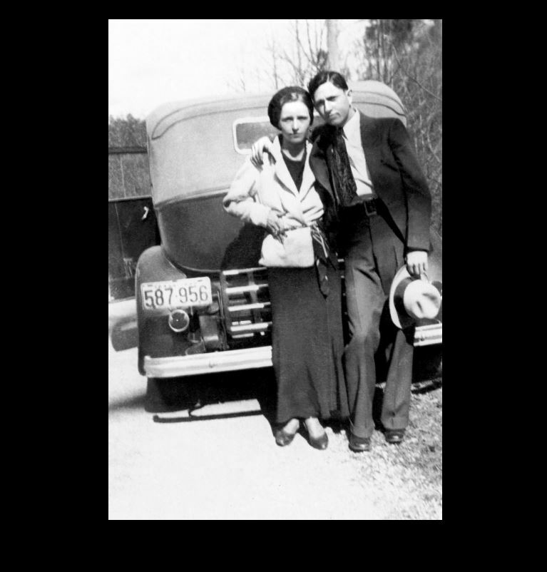 Macchina Di Bonnie E Clyde Image Of Bonnie E Clyde's Auto Di
