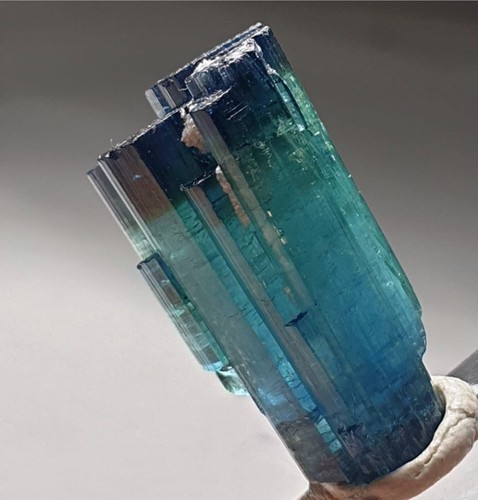 Beautiful Natural Indicolite Tips Blue Color Tourmaline Stepwise ...