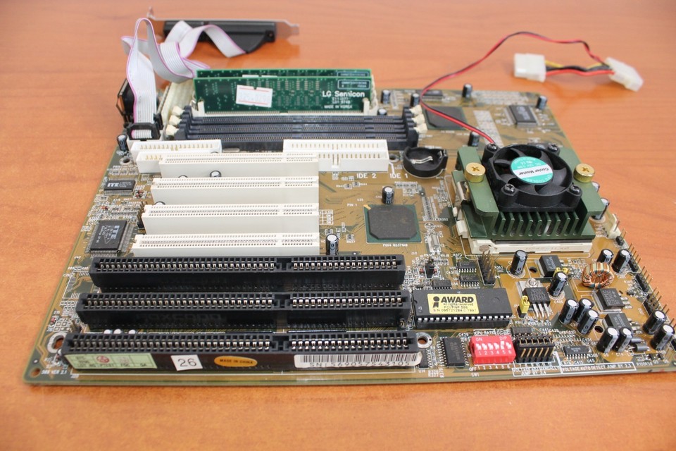 PC VINTAGE - Pentium 200 MMX / 32 Mb RAM / S3 4Mb PCI - RETRO COMPUTER ...