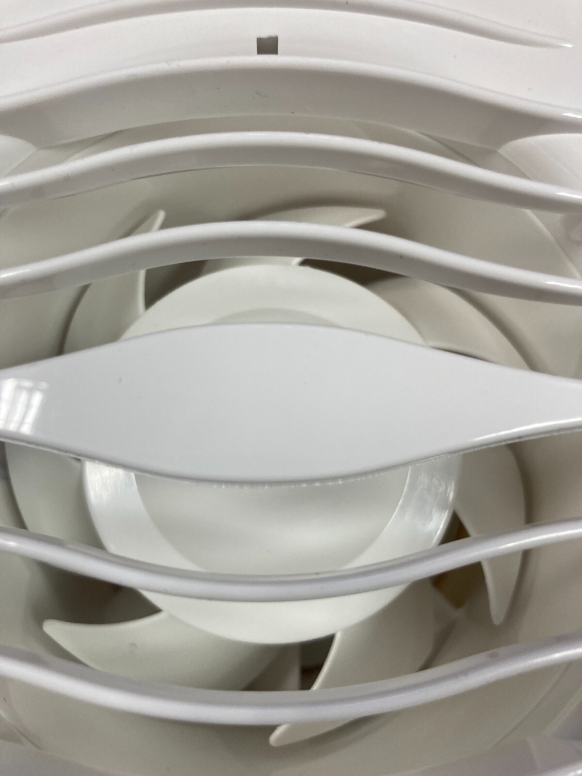 Low Profile Extractor Fan with Timer & Shutters Bathroom Slimline ...