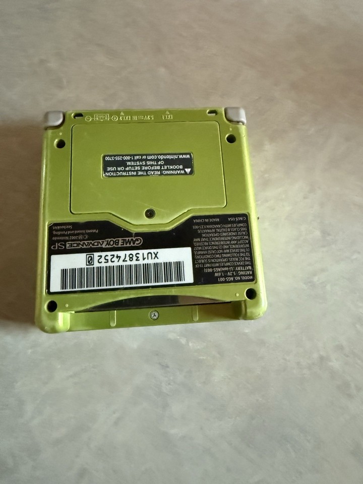 Nintendo Game Boy Advance SP - Lime/Green AGS-001 Bundle w/Charger ...