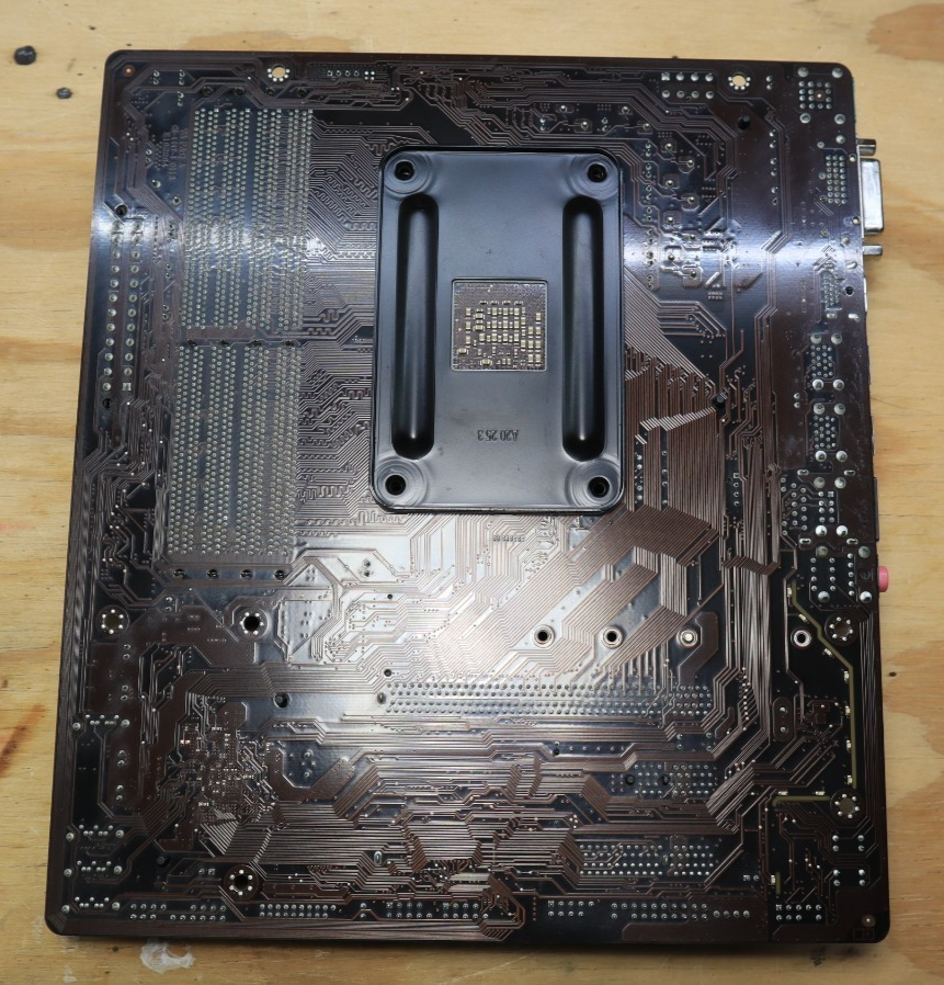 GIGABYTE GA-AX370M-DS3H AMD AM4 DDR4 Motherboard with I/O Shield ...