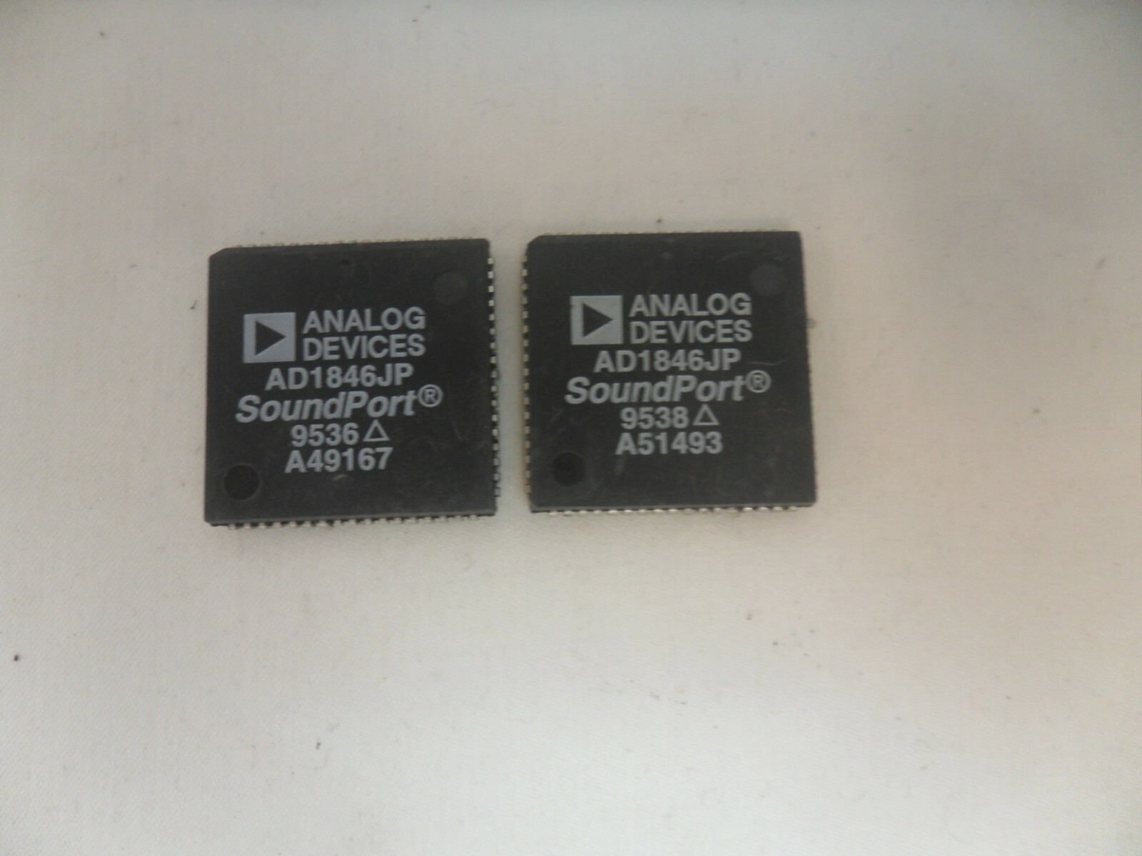 2 X AD1846JP SERIAL PORT 16-BIT SOUNDPORT STEREO CODEC by ANALOG ...