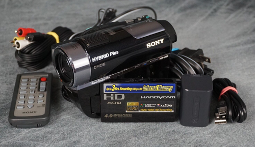 Sony Handycam HDR-UX20 Full HD 1080i AVCHD Hybrid Plus DVD Camcorder ...