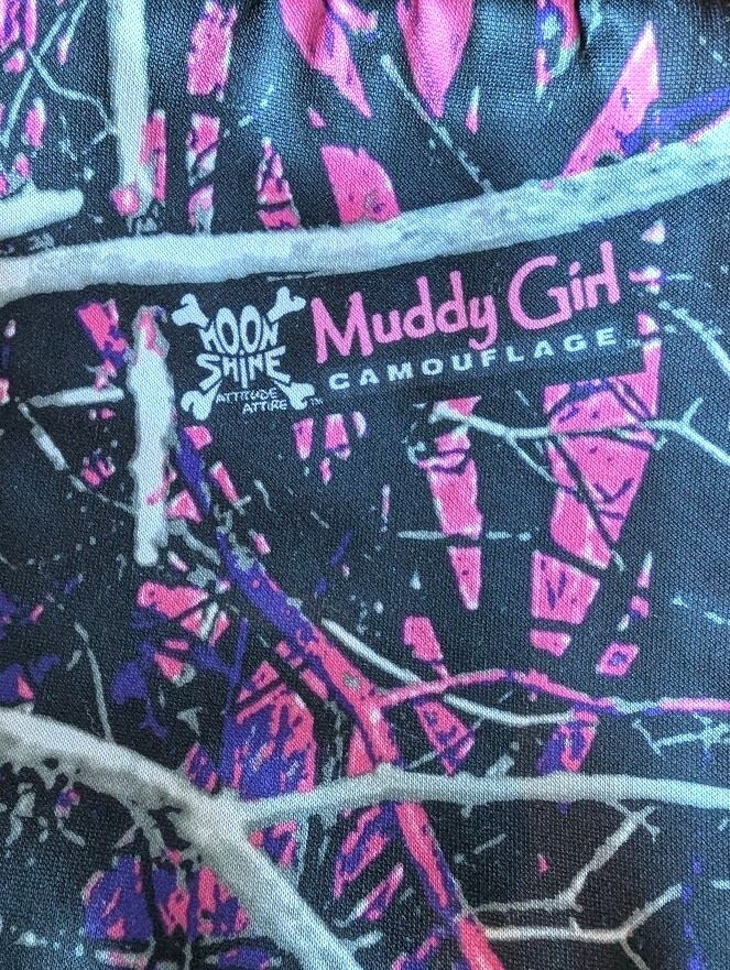 Moonshine Camo Hoodie Women's Size Small Muddy Girl Full Zip jacket Pink Outdoor | eBay