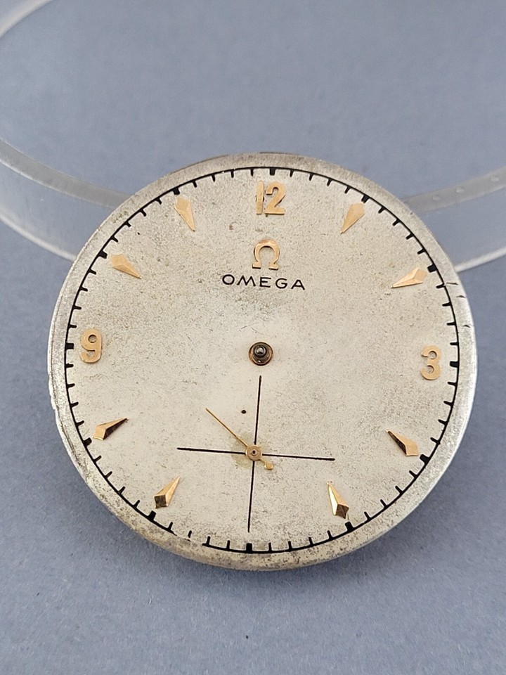 Omega hand-winding Movement Caliber 30T2PC. To restore or parts. Ca ...