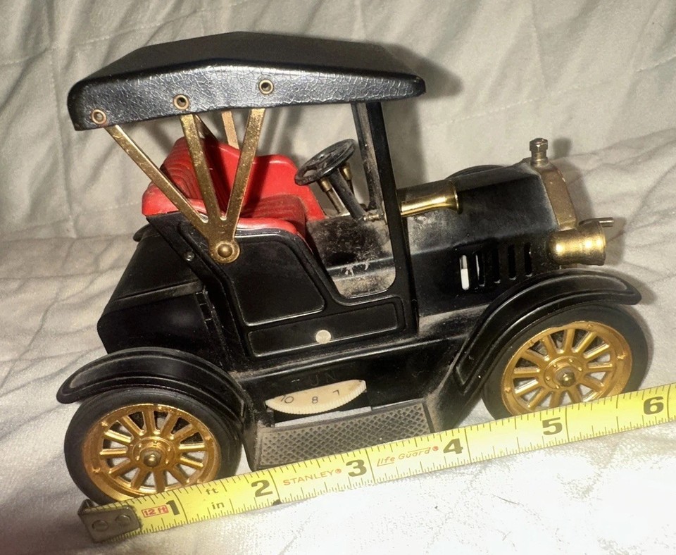 VINTAGE 1917 FORD MODEL "T" ROADSTER JAPANESE METAL CAR TRANSISTOR AM ...