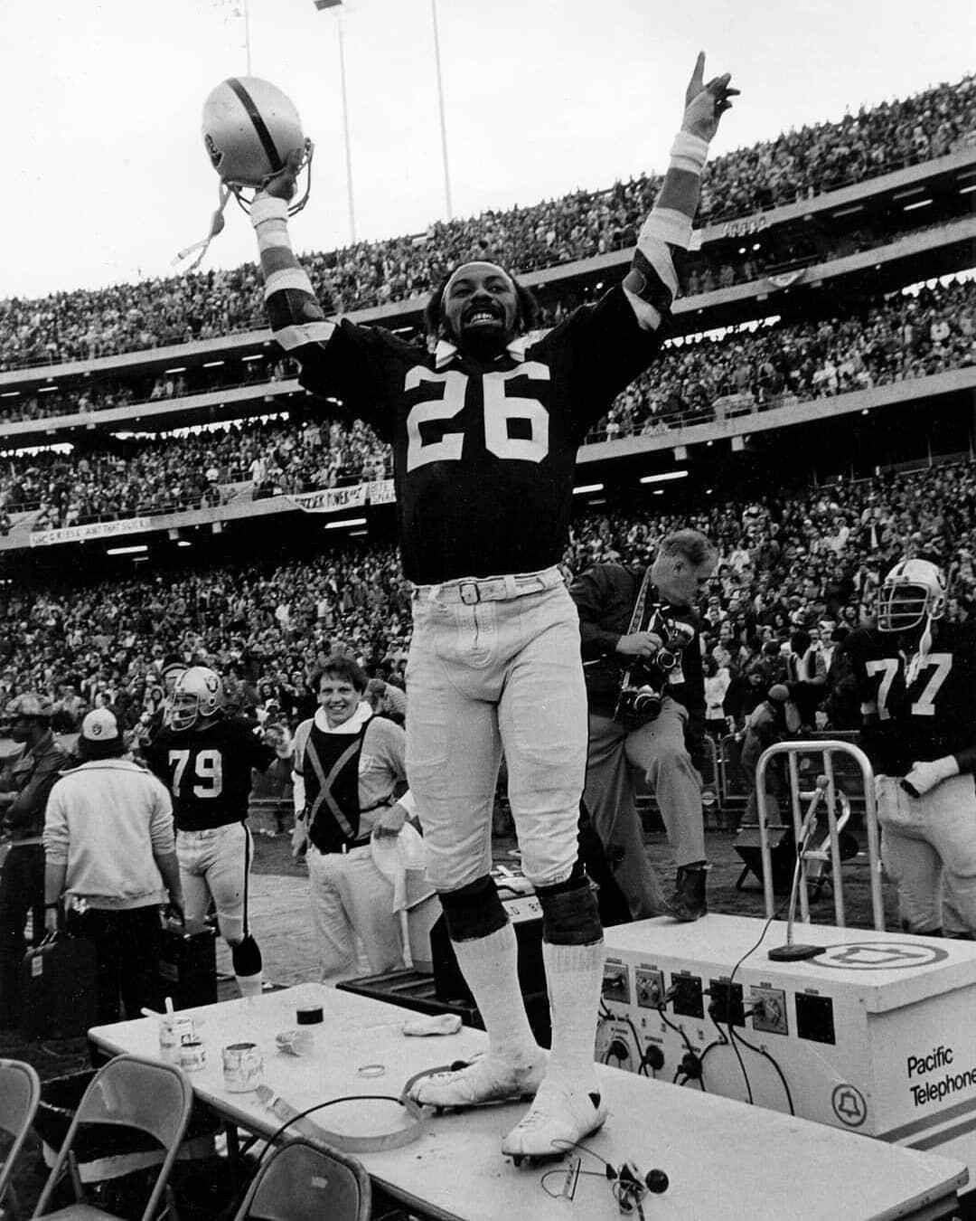 Skip Thomas Raiders