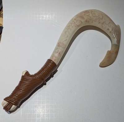 Disney Moana Maui’s Magical Fish Hook Toy Lights & Sounds 20" Works Great | eBay