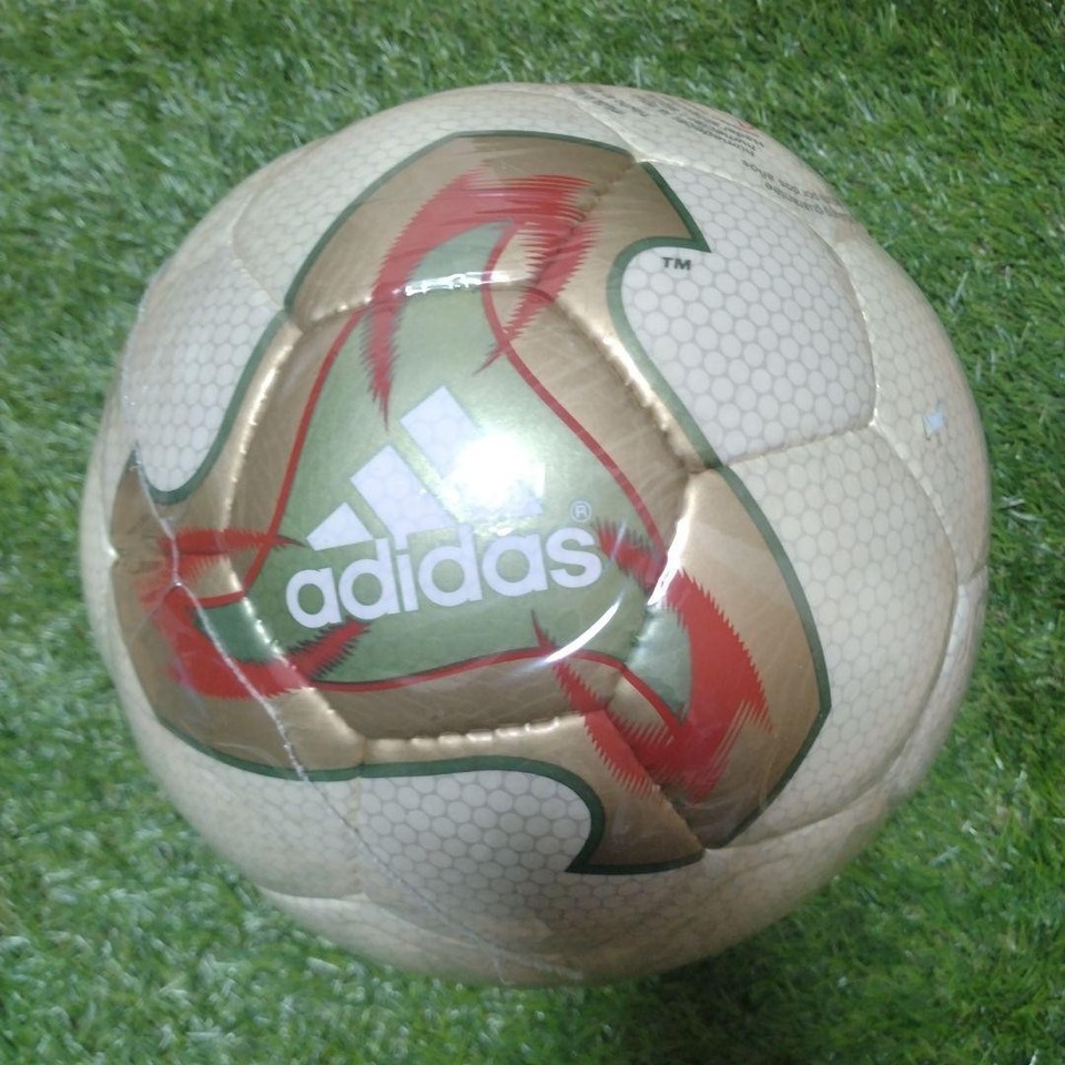 Adidas FIFA World Cup 2002 Fevernova Football Official Match Ball ...