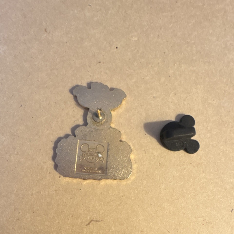 Disney Donald Duck Birds of Prey Pin-on Single 2009 Walt Disney World ...