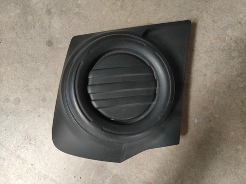 04/2015 to 10/2018 Mitsubishi MQ Triton - Bumper insert (Front/Right ...