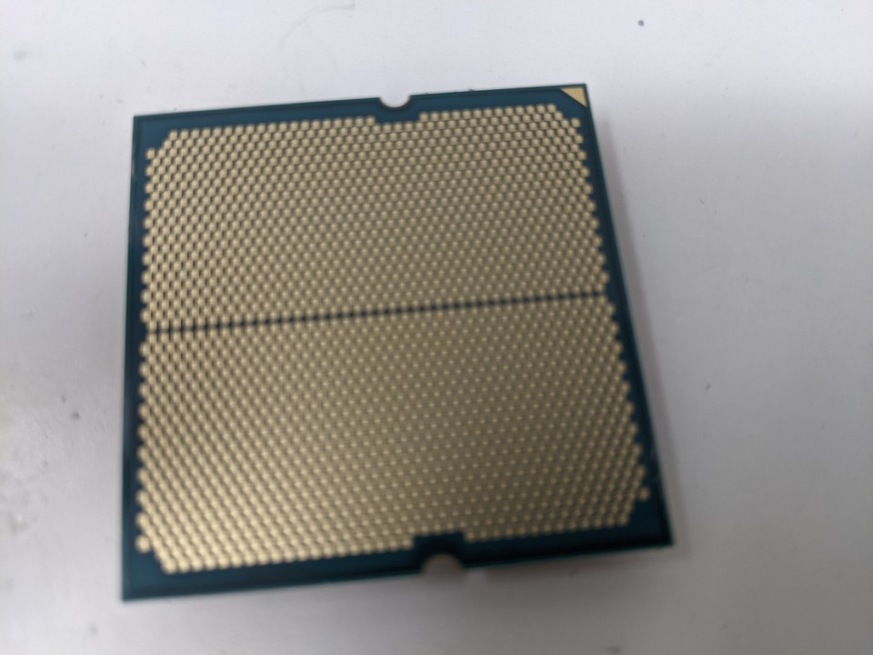 *BENT PINS* AMD Ryzen™ 5 5500 6-Core, 12-Thread Processor 1454 ...