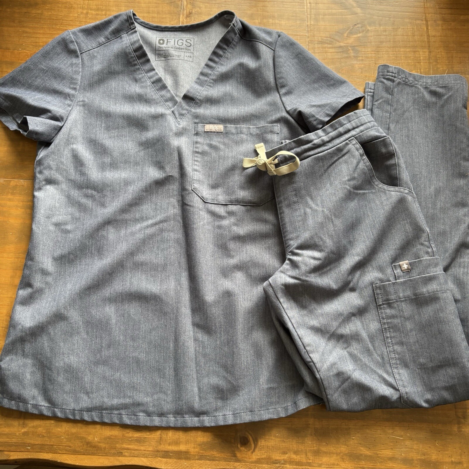 FIGS Heather Denim Scrub Set-Catarina Top/Yola Skinny Pants-Women's XXS ...