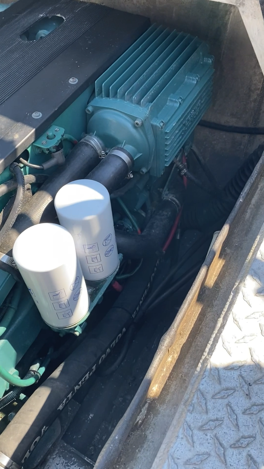 310 HP Volvo Penta D6 marine diesel engine with controls | eBay