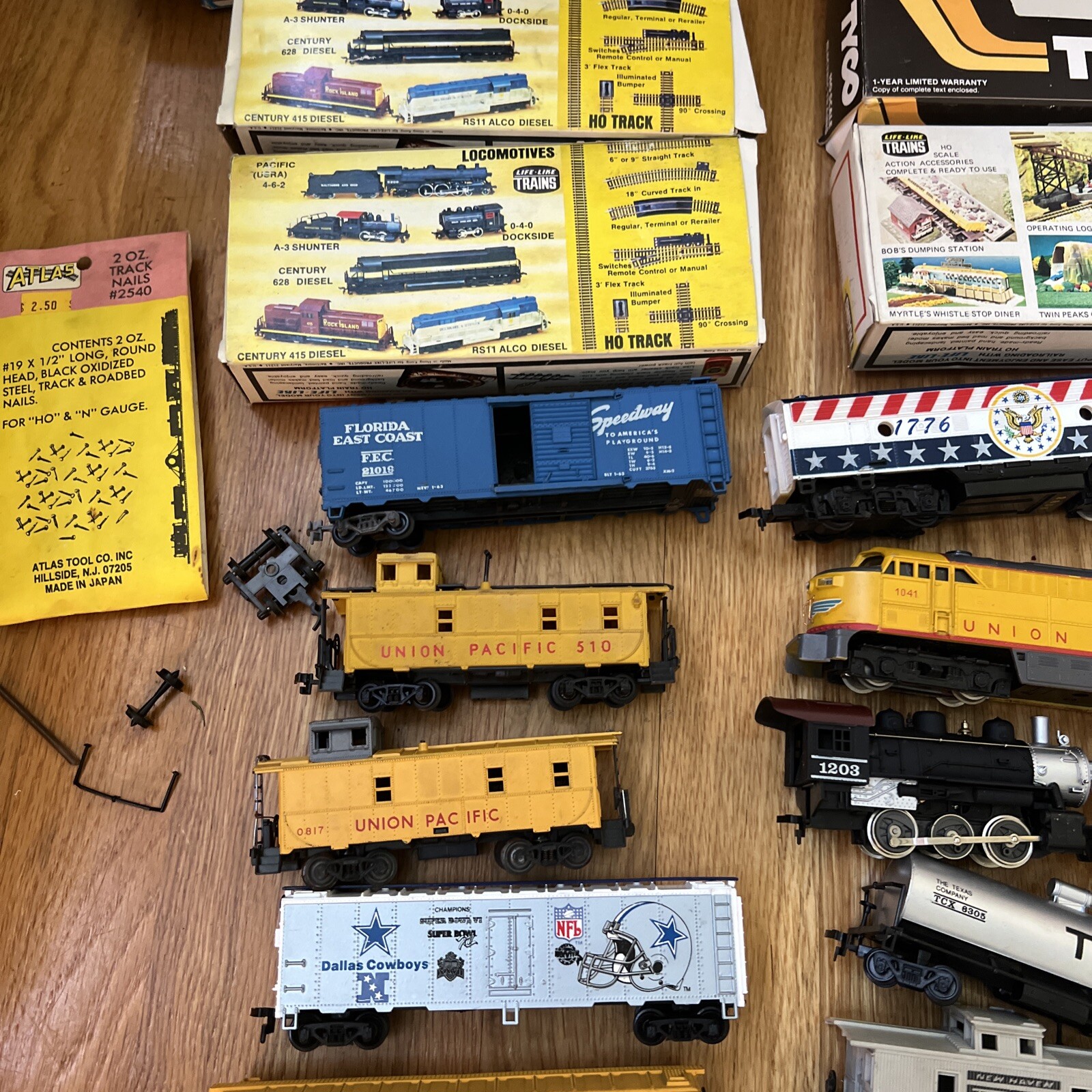 Vintage Toy Train Lot Tyco Life Like & More Collectable Model Trains | eBay