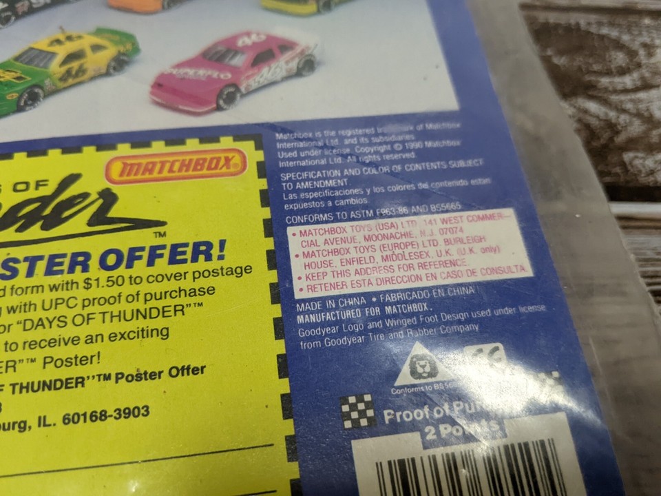 Matchbox Days Of Thunder 1:64 Scale Diecast Race Stock Car Racing Set ...