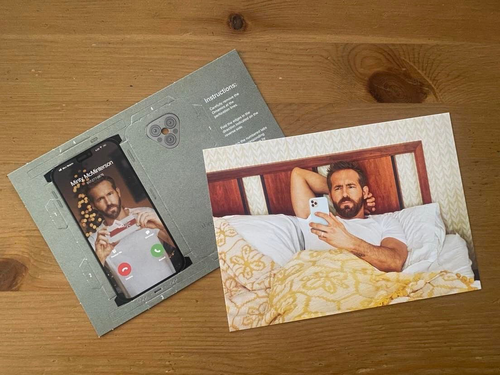 Mint Mobile Ryan Reynolds 2023 Christmas Holiday Card + Ornament ...