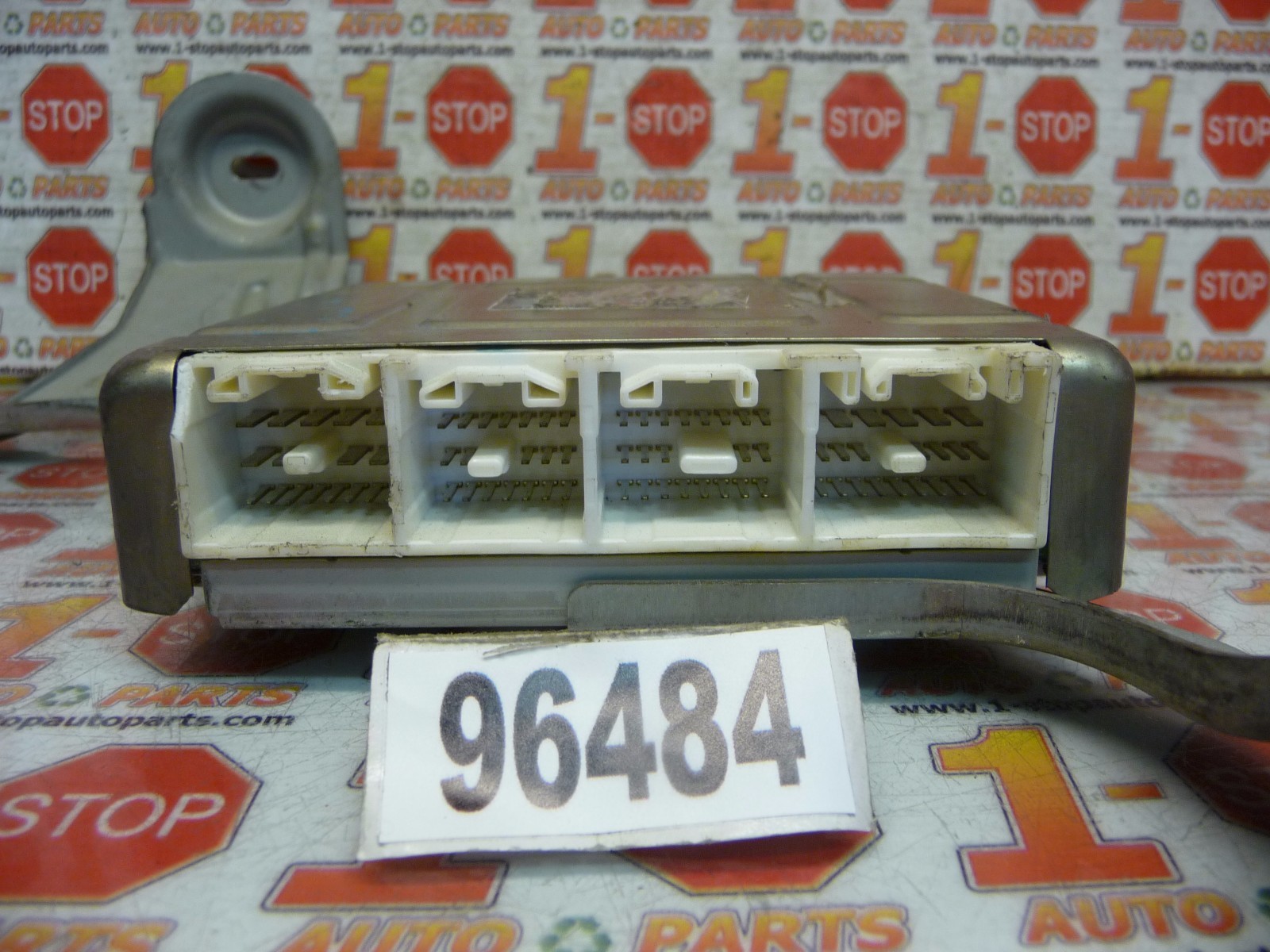 01 02 03 TOYOTA HIGHLANDER MULTIPLEX NETWORK CONTROL MODULE 89221-48170 ...